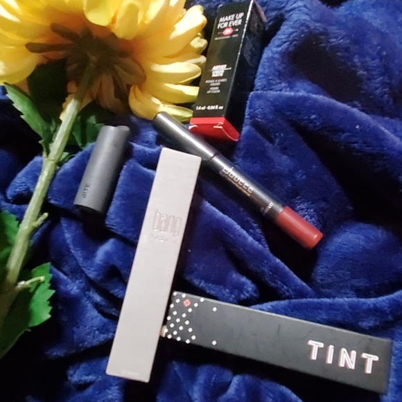 Sephora | Makeup | New 5 Piece Lip Bundle Get The Rainbow | Poshmark